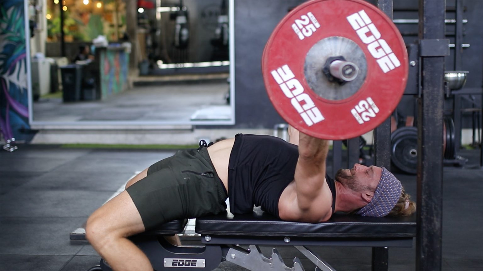 5 beste oefeningen voor sterke borstspieren + video | FIT.nl