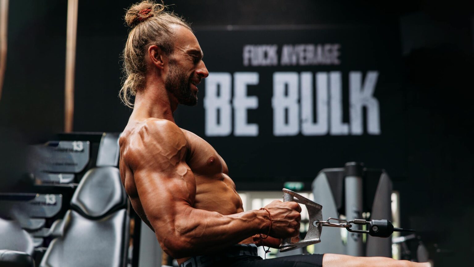 Hypertrofie: Lees hier hoe spiergroei precies werkt! | FIT.nl